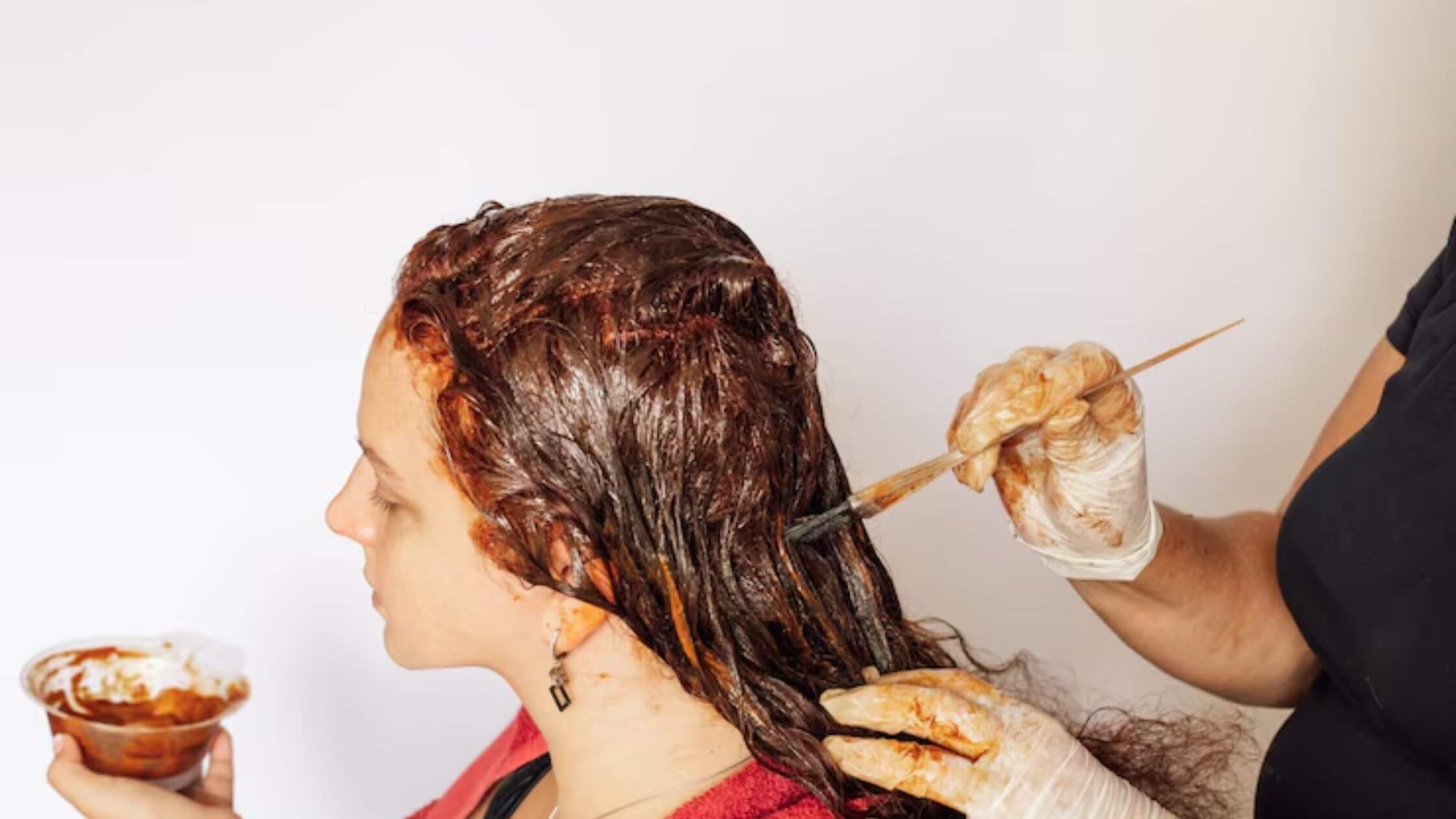 Natural Henna Hair Dye for Vibrant and Healthy Hair Colors